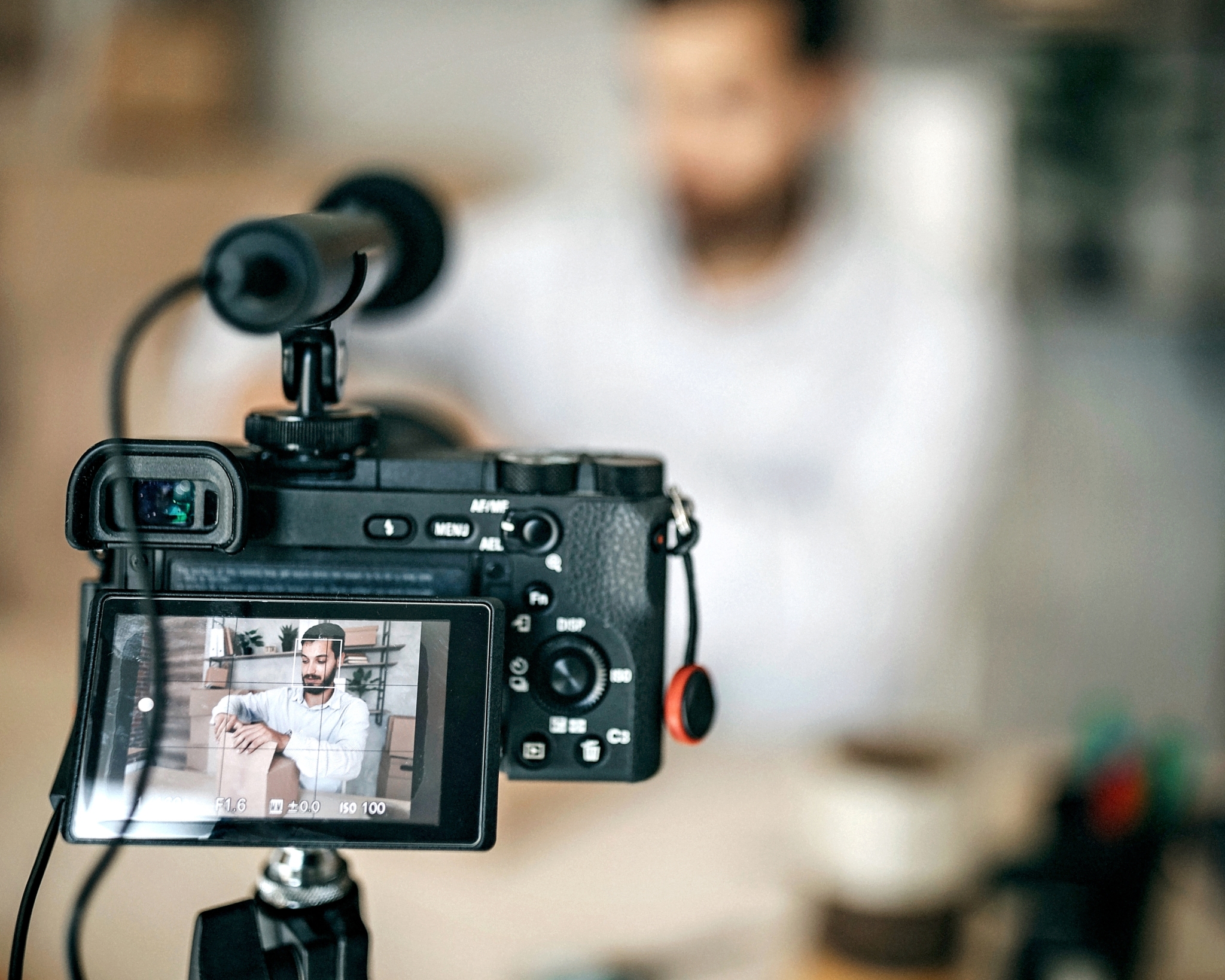 The Best Cameras for Selling Your Photography Online: A Comprehensive Guide – MoriiHub